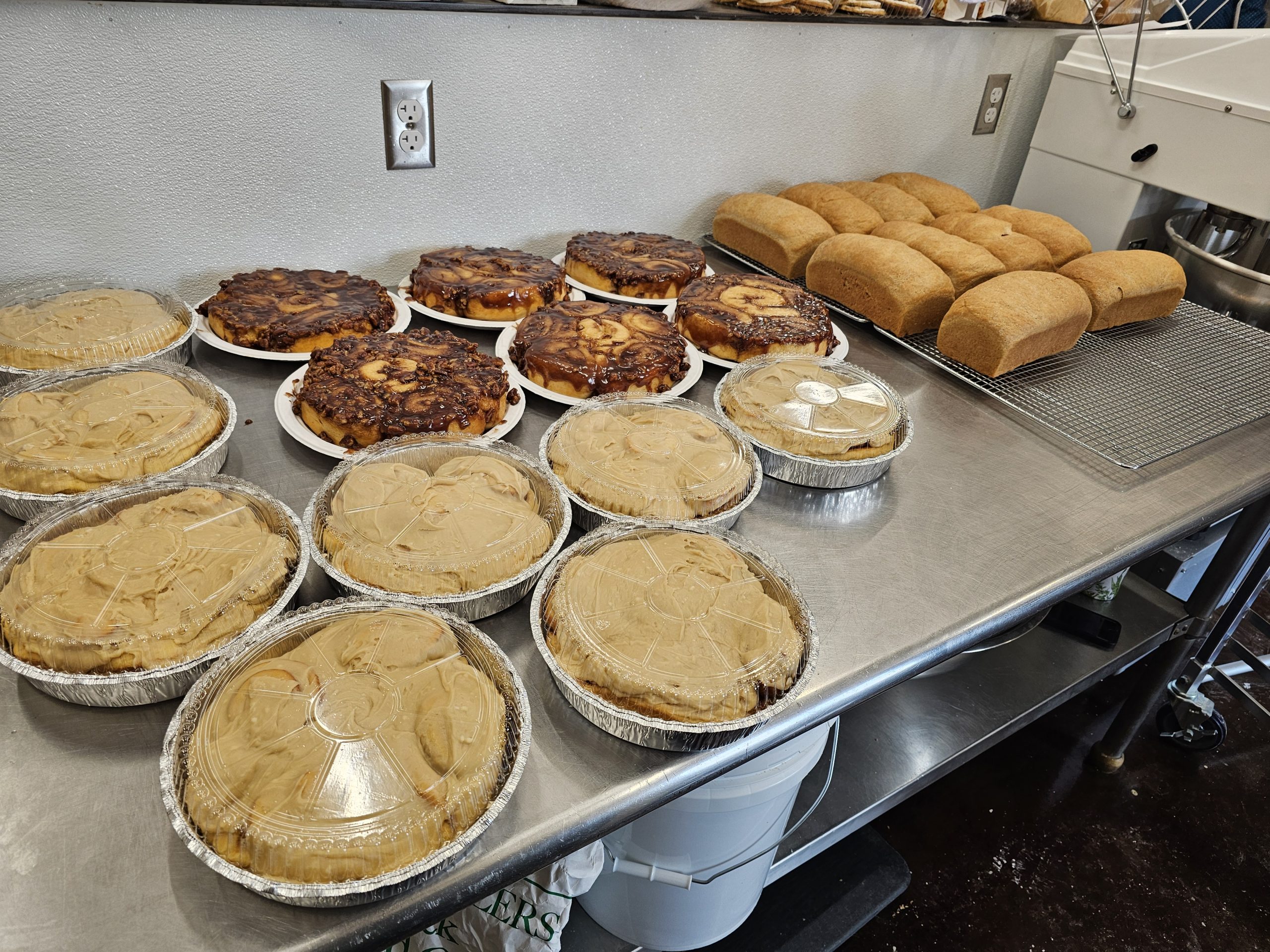 About Us - The Farmhouse Bakery and Deli